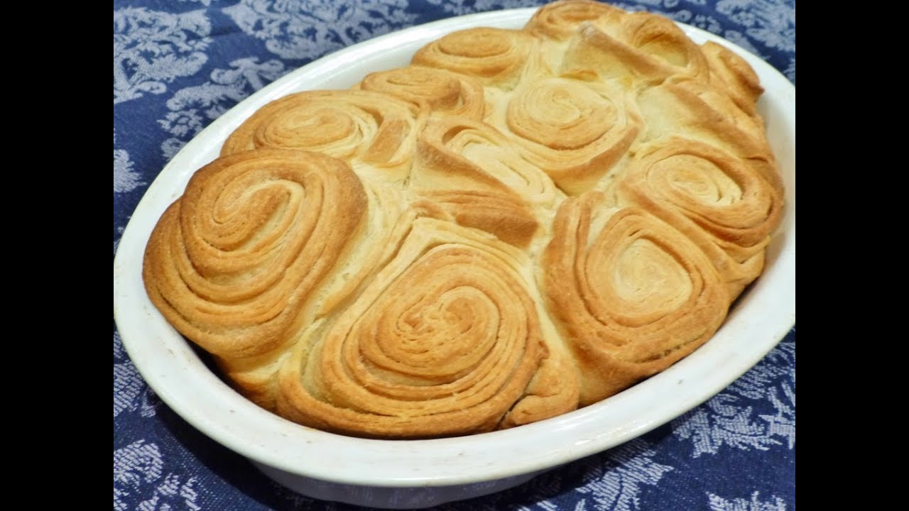 How to make Serbian Rose Pull Apart Bread from Loretta's Kitchen - YouTube
