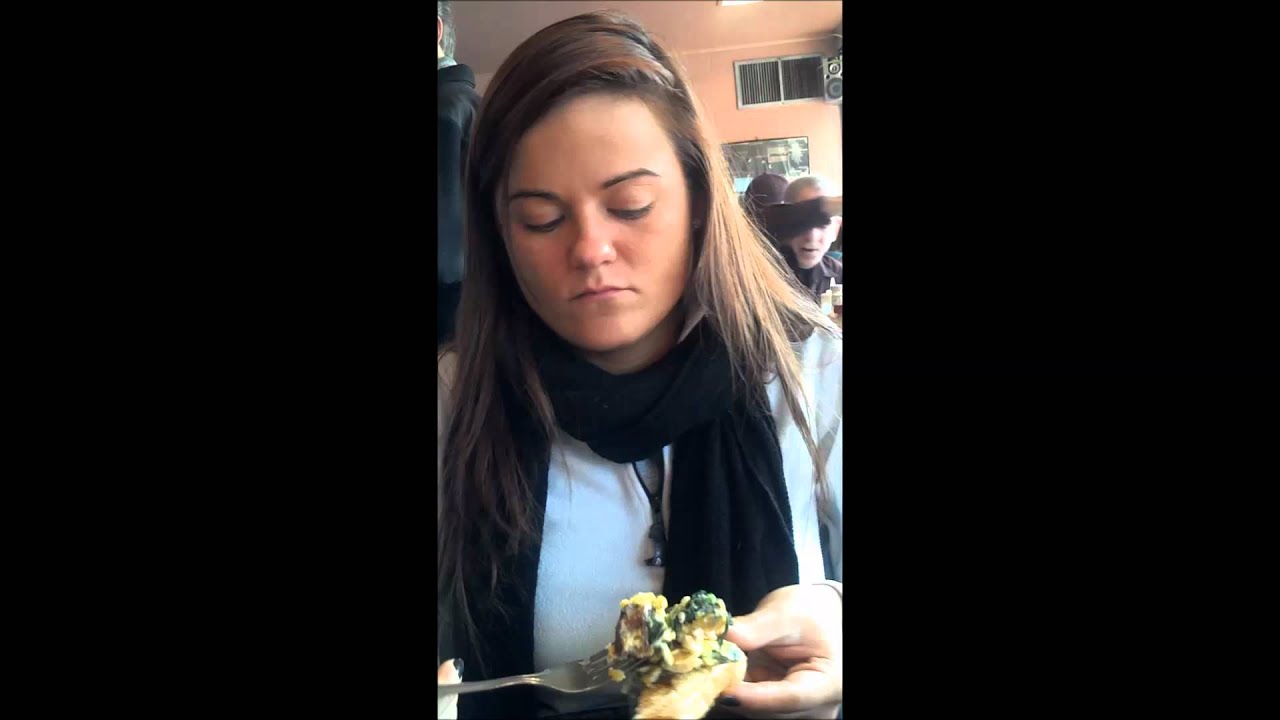 Stinky vs Greek Omelette - YouTube