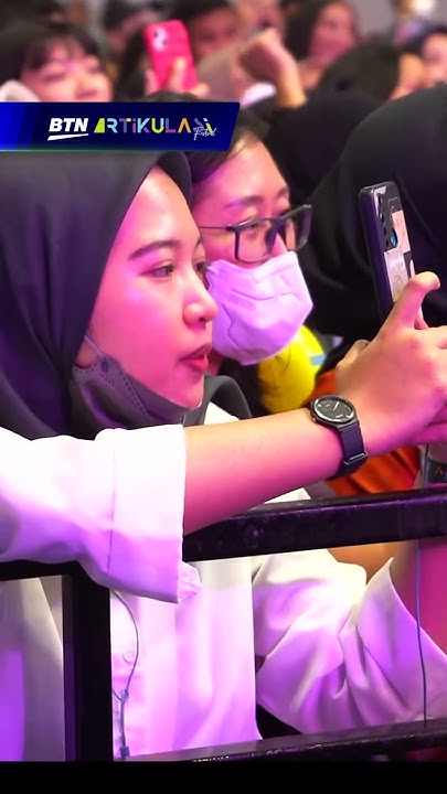 Tipe-Tipe Orang Nonton Konser #6 : Fokus Merekam - YouTube