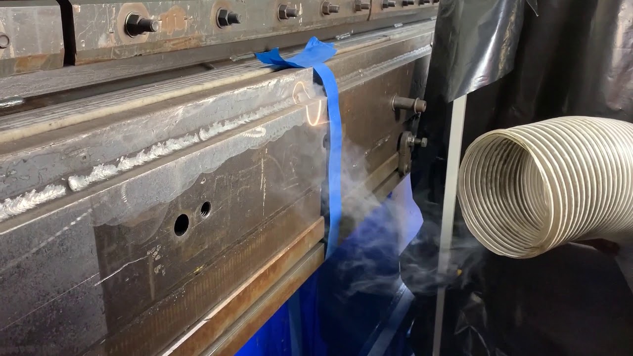 Laser Cleaning corrosion removal - YouTube