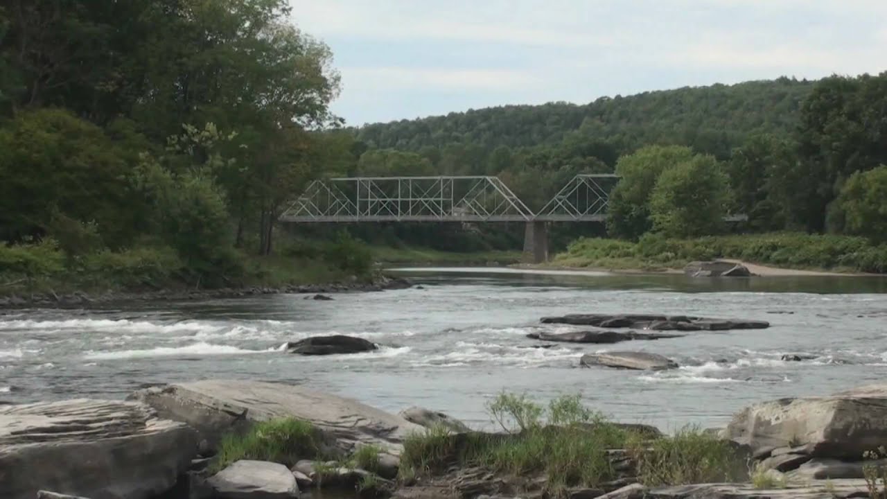 Skinners Falls - YouTube