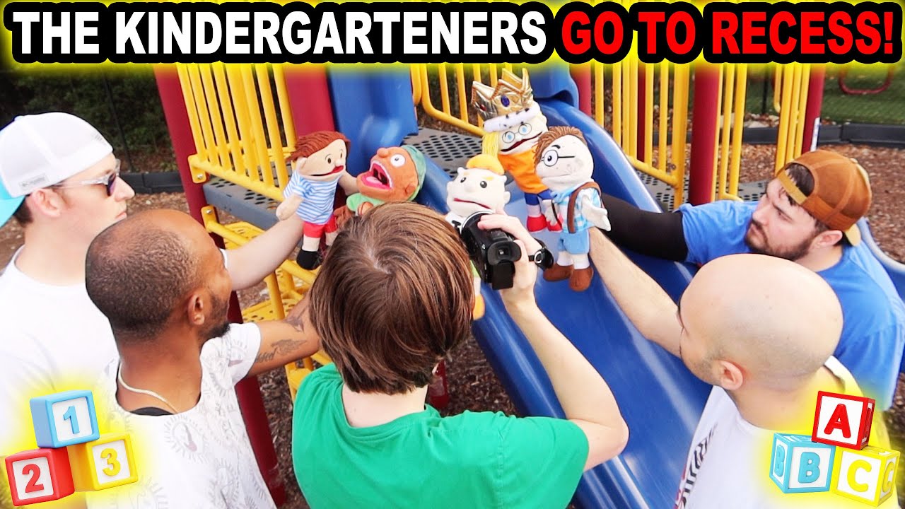 THE KINDERGARTENERS GO TO RECESS! - YouTube