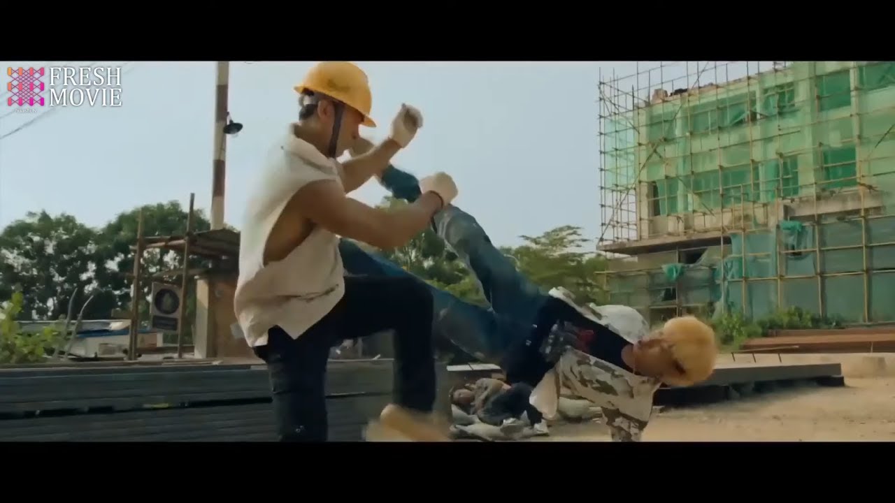 Kung Fu master lost his memory, but his skill was awakened when in ...