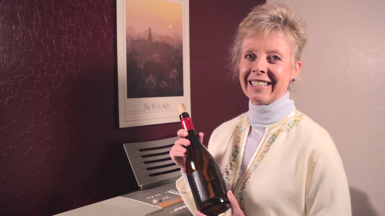 Kim Grandusky Commercial Reel - YouTube