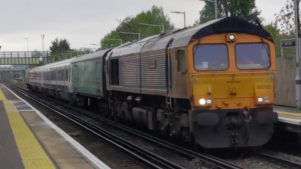 GBRf Class 66760 drags 466018 and 466011 through Slade Green - YouTube