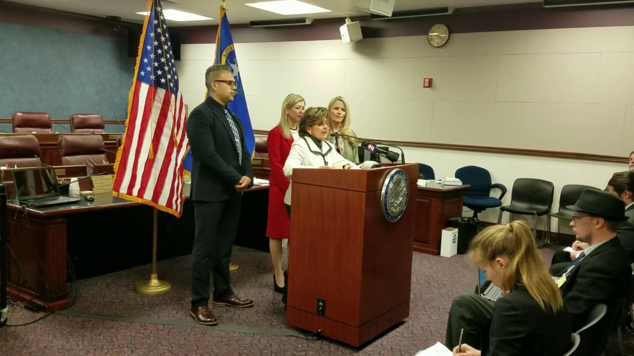 Gloria Allred, Lisa Krasner press conference on AB145 - YouTube