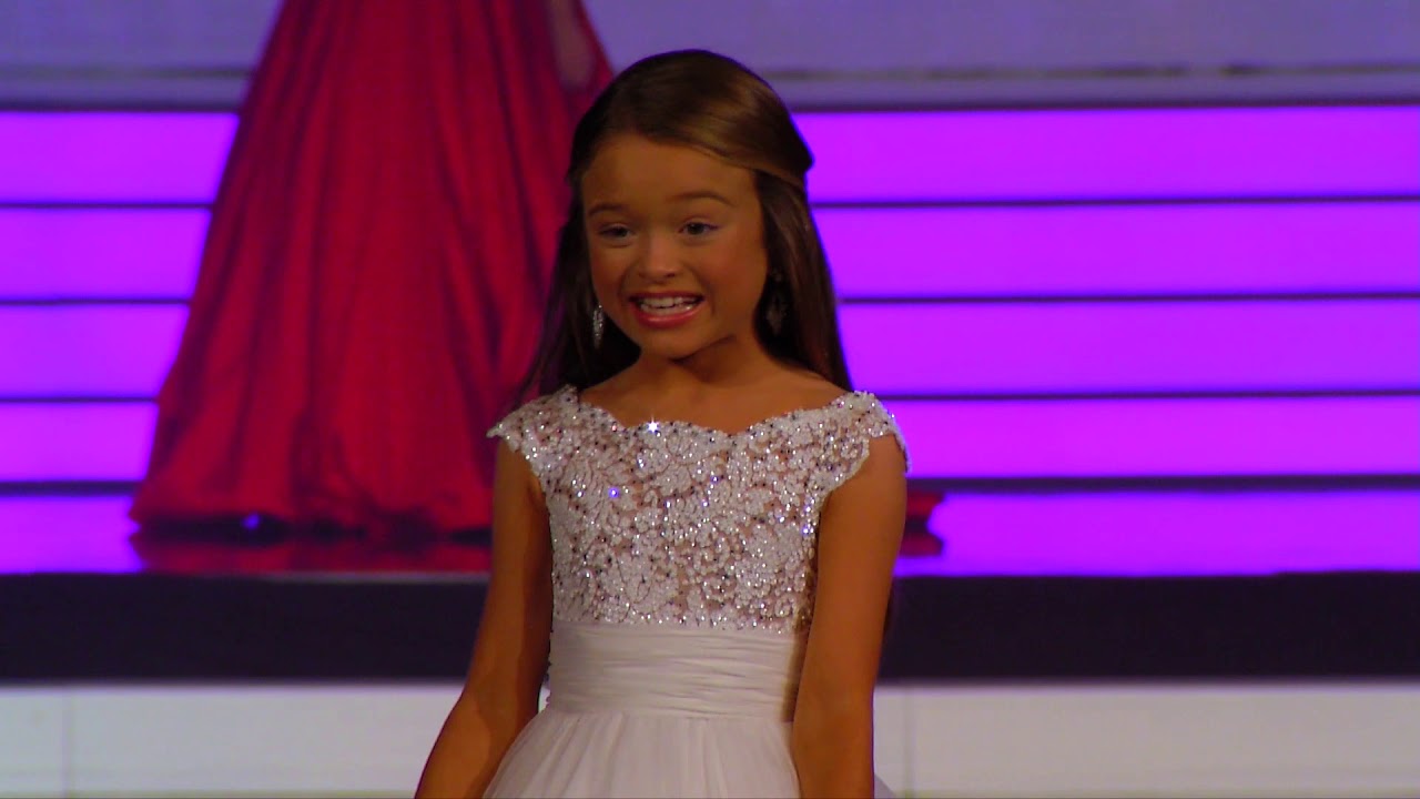 Peyton Wesson Evening Gown Finals - YouTube