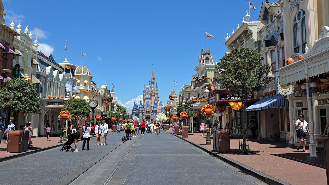 Fun Day At Disney World Magic Kingdom - YouTube