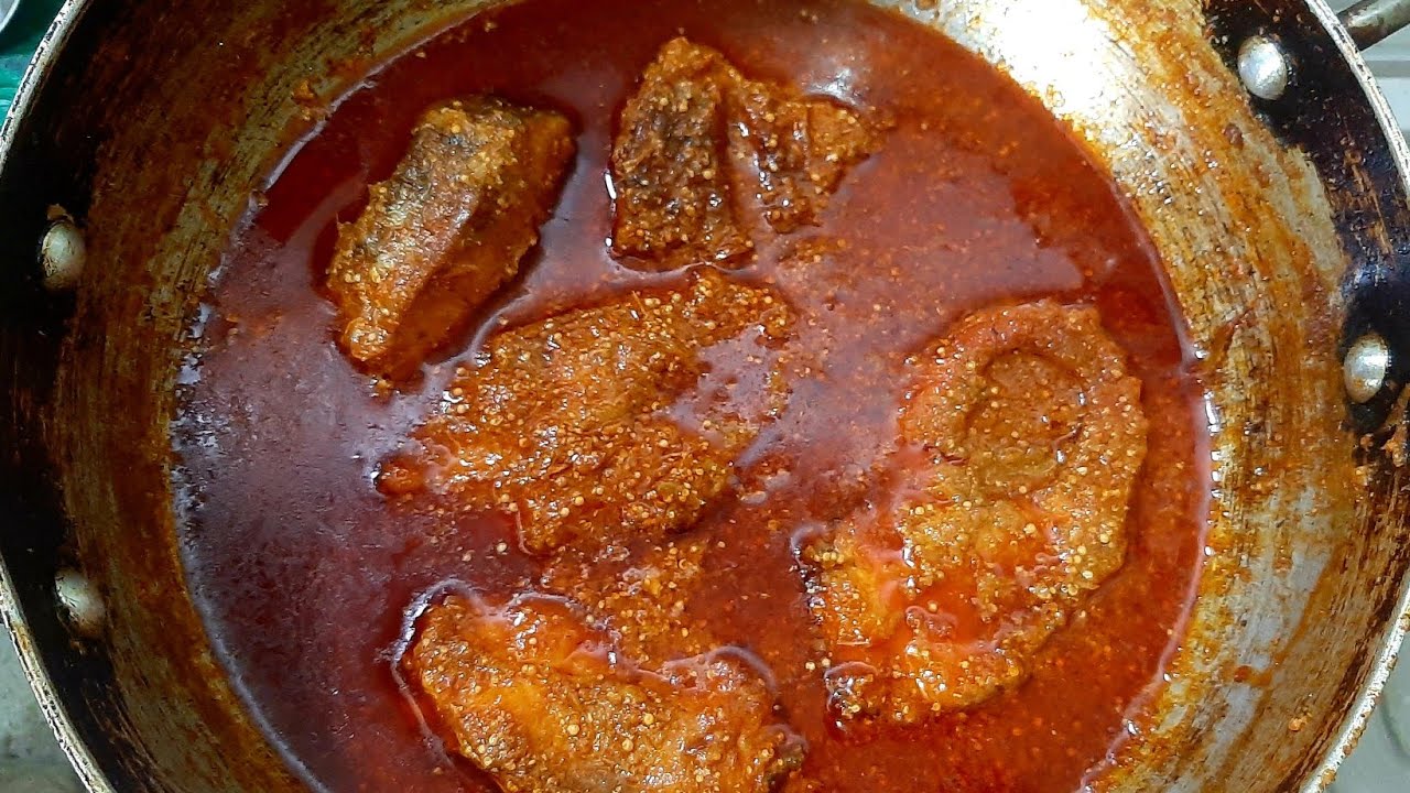 Simple bihari style fish curry | Spicy fish curry - YouTube