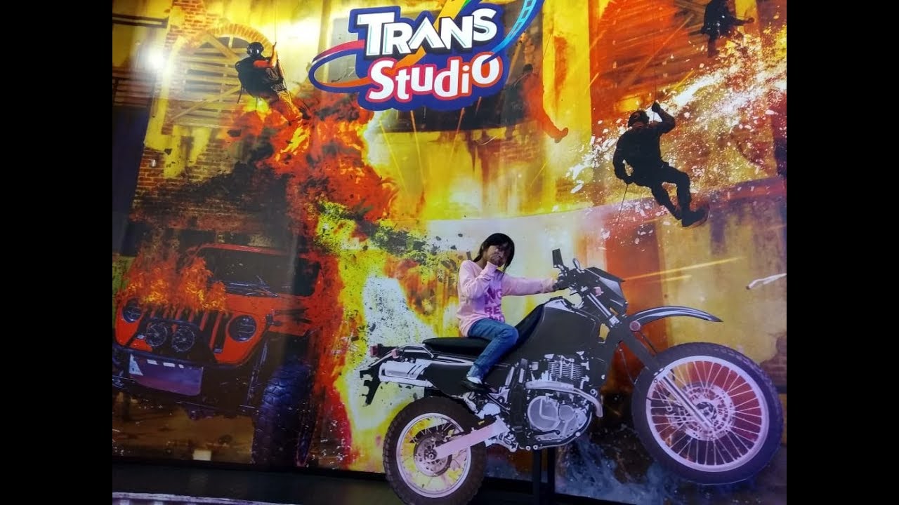 Trans Studio cibubur - YouTube