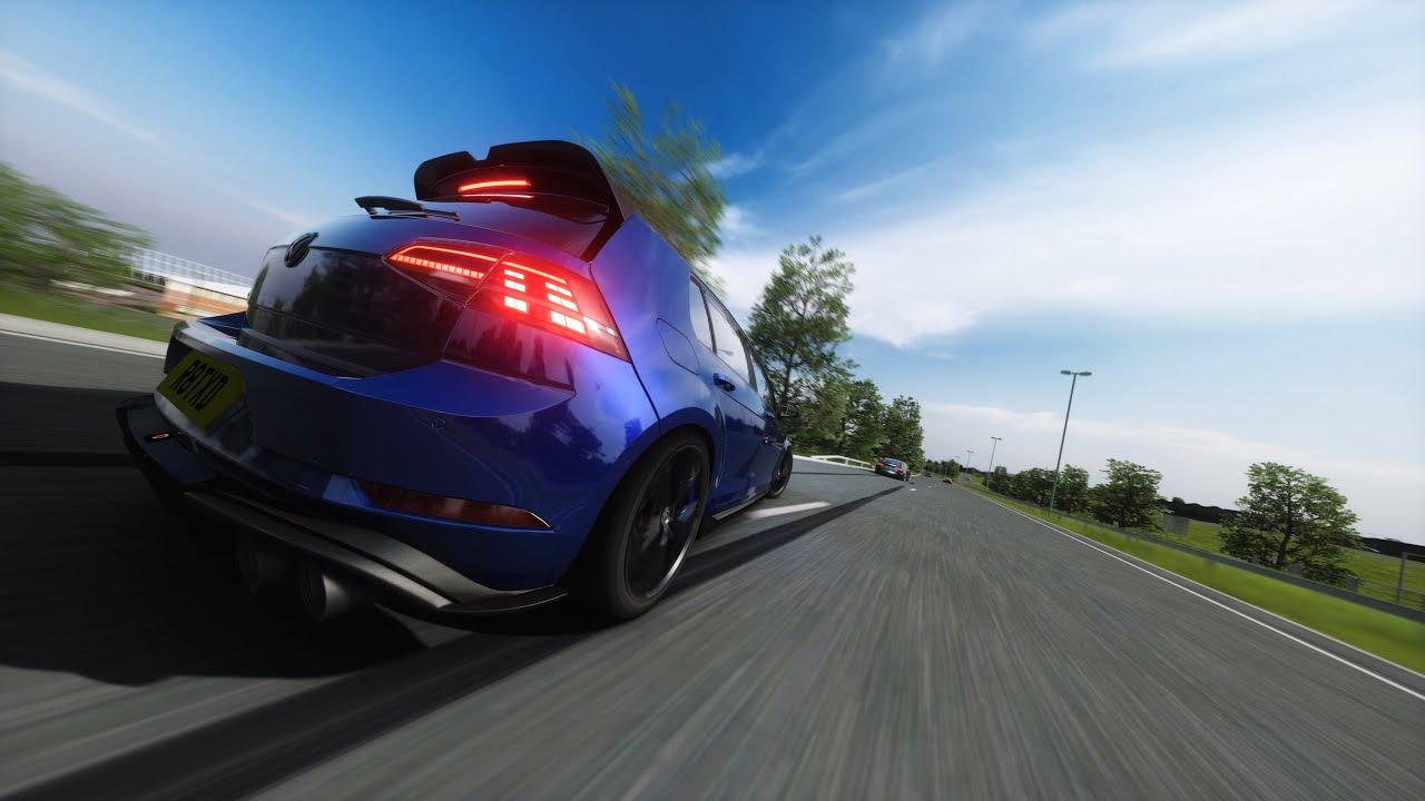 golf_r_crash.mp4 - YouTube