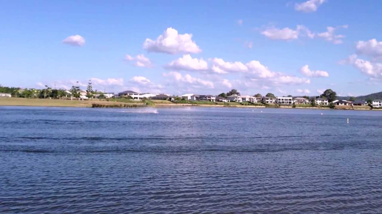 blazer backlash rc gas boat test.MOV - YouTube