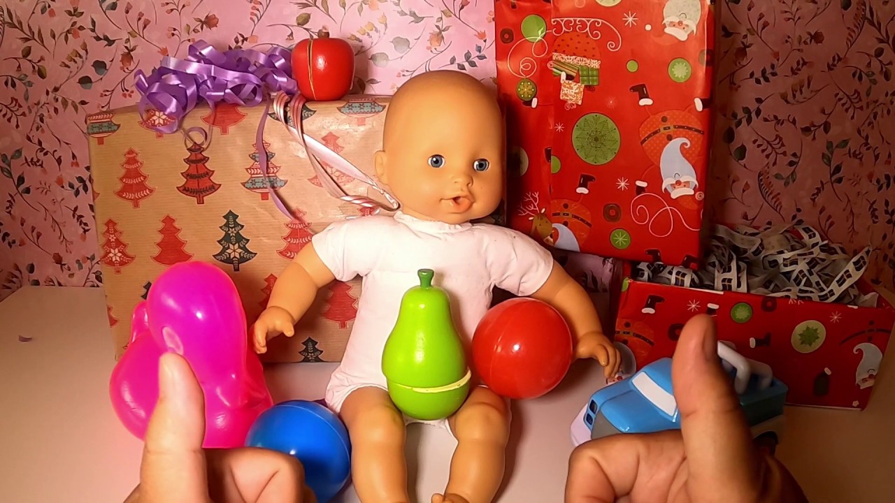 Leka med Paket | Barnprogram på Svenska | Bil, docka, boll, anka - YouTube