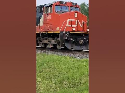 CN 450 South at MP 47 Bala Sub IC 2701 Leading The Way - YouTube