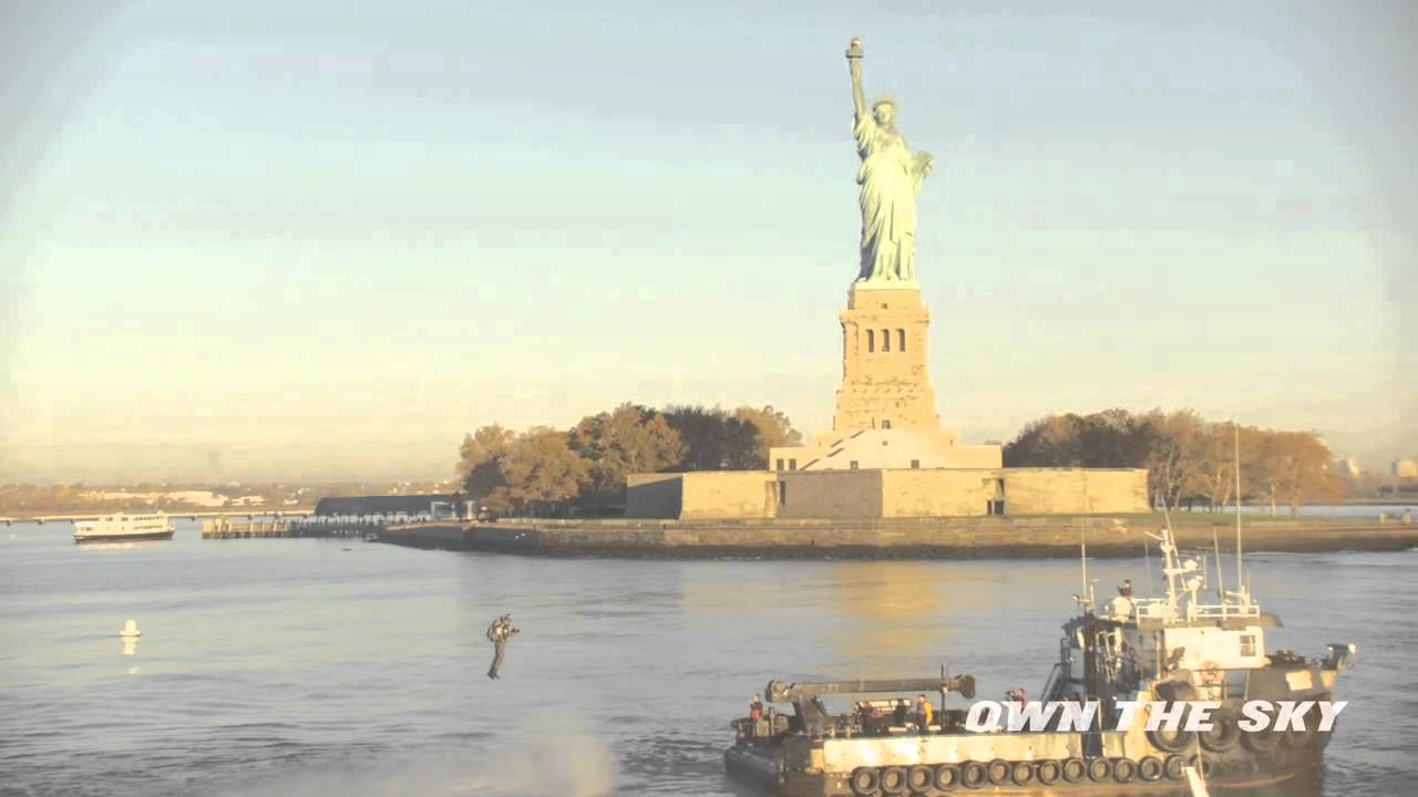 JB-9 JetPack Flight (Jet engine audio) - YouTube