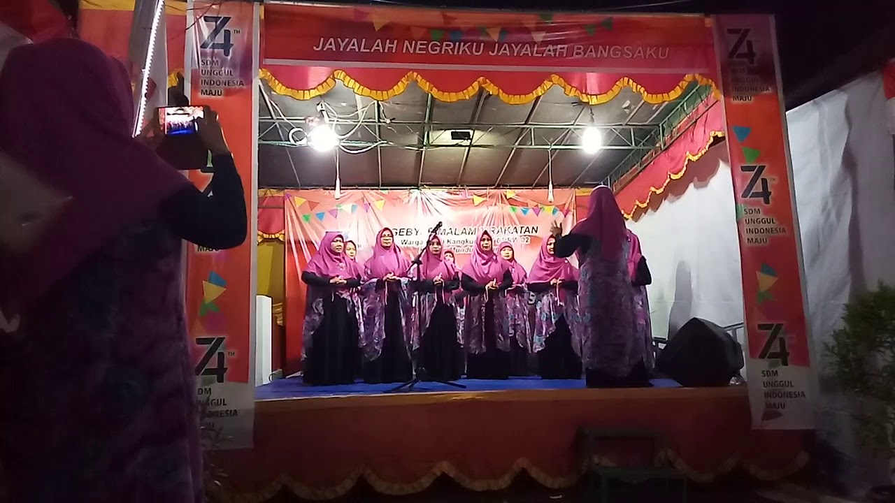 Lomba paduan suara hari merdeka - YouTube