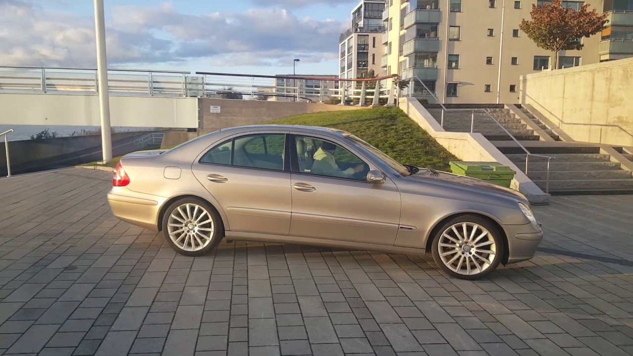 Mercedes E200 W211 - YouTube