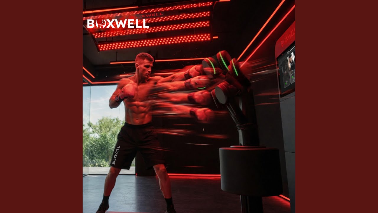 Boxwell 100 Yumruk - YouTube