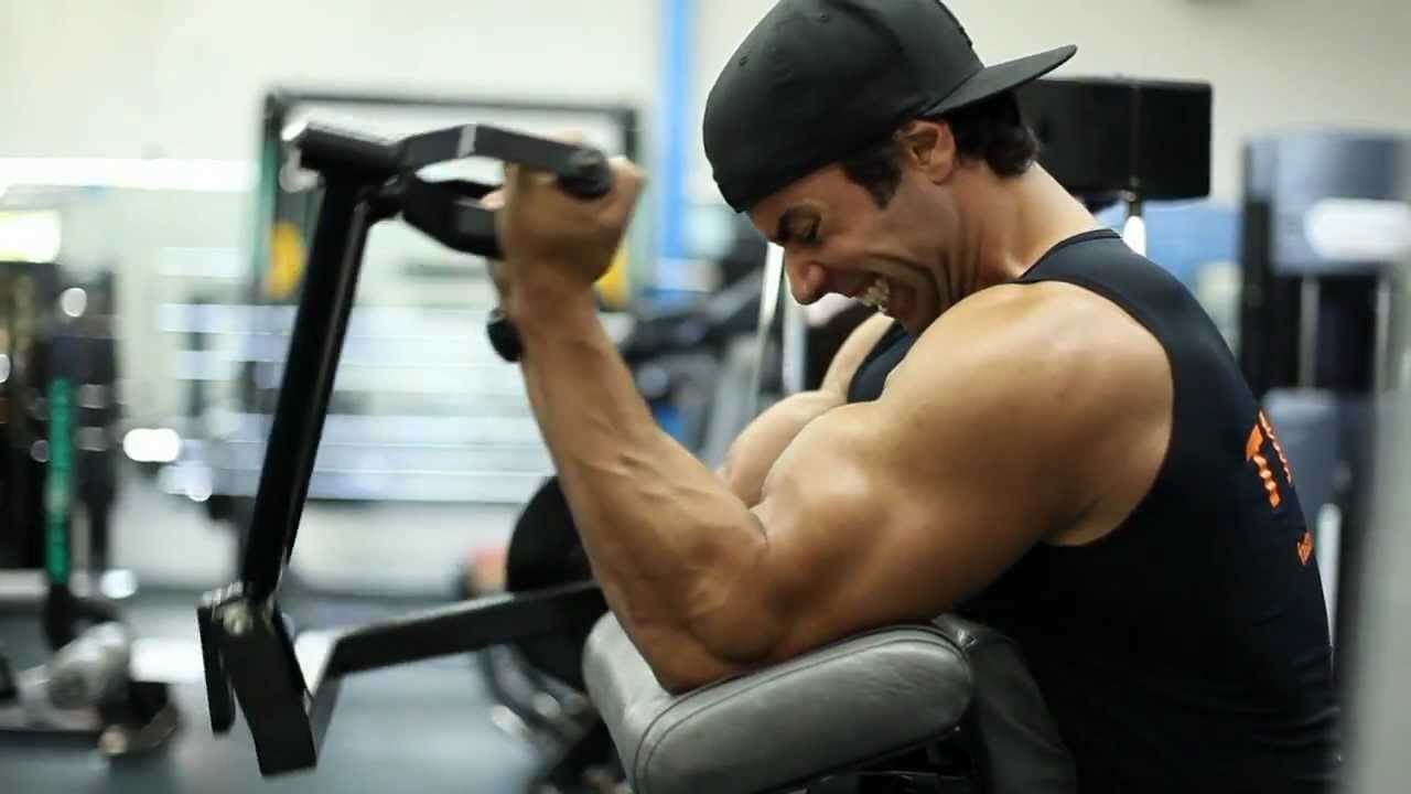 FAST NUTRITION presents - Body Transformation - Uma história real (a ...