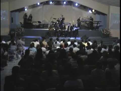 Alto Precio - Los Hermanos Reyes Official 32 años - YouTube Music