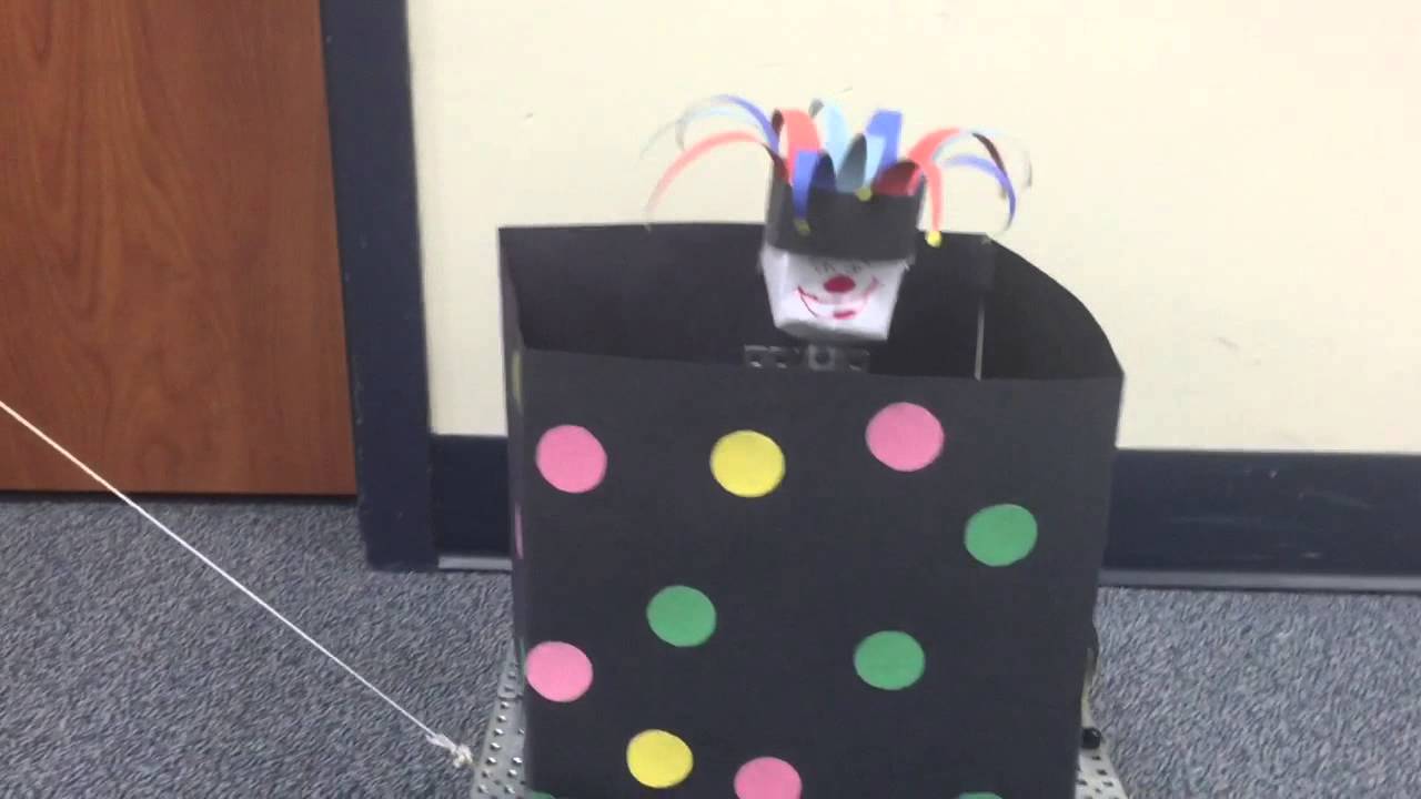 Gtt PLTW pull toy - jack in the box - YouTube