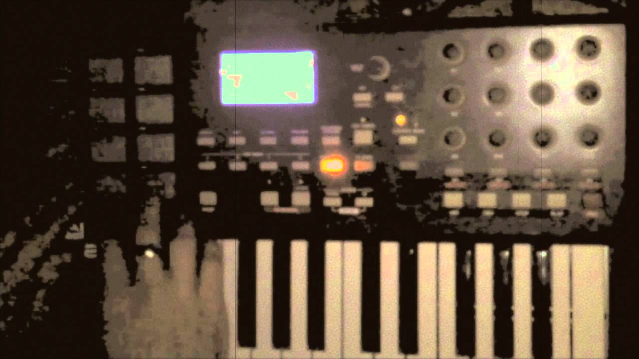 the cat scratch AKAI MPK25. (Caja) - YouTube