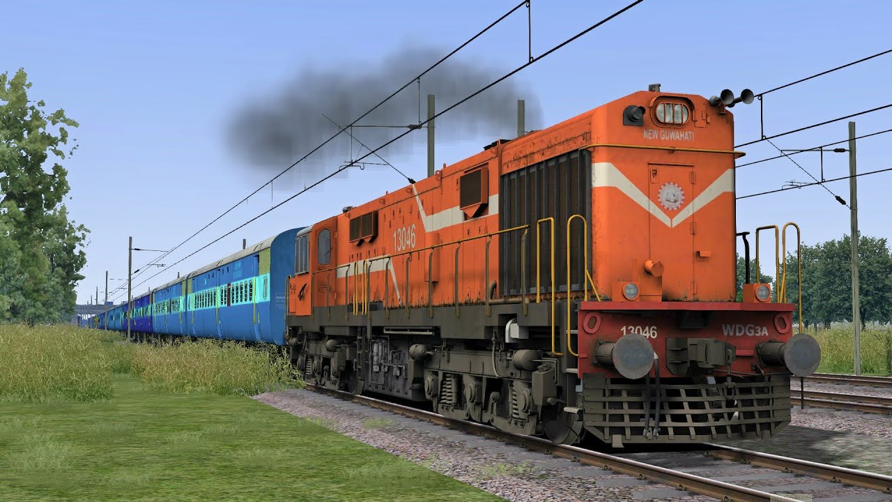 WDM3A HAULED DOON EXPRESS AT UNMANNED LEVEL CROSSING IN INDIAN TRAIN ...