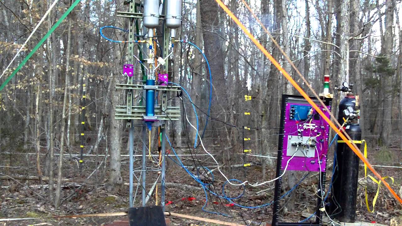 Rocket test: N2O/IPA - YouTube