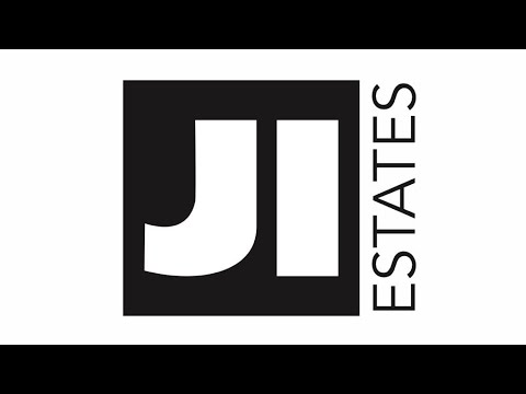 11 Walker Wood, Baildon, BD17 - Video walk around tour - YouTube
