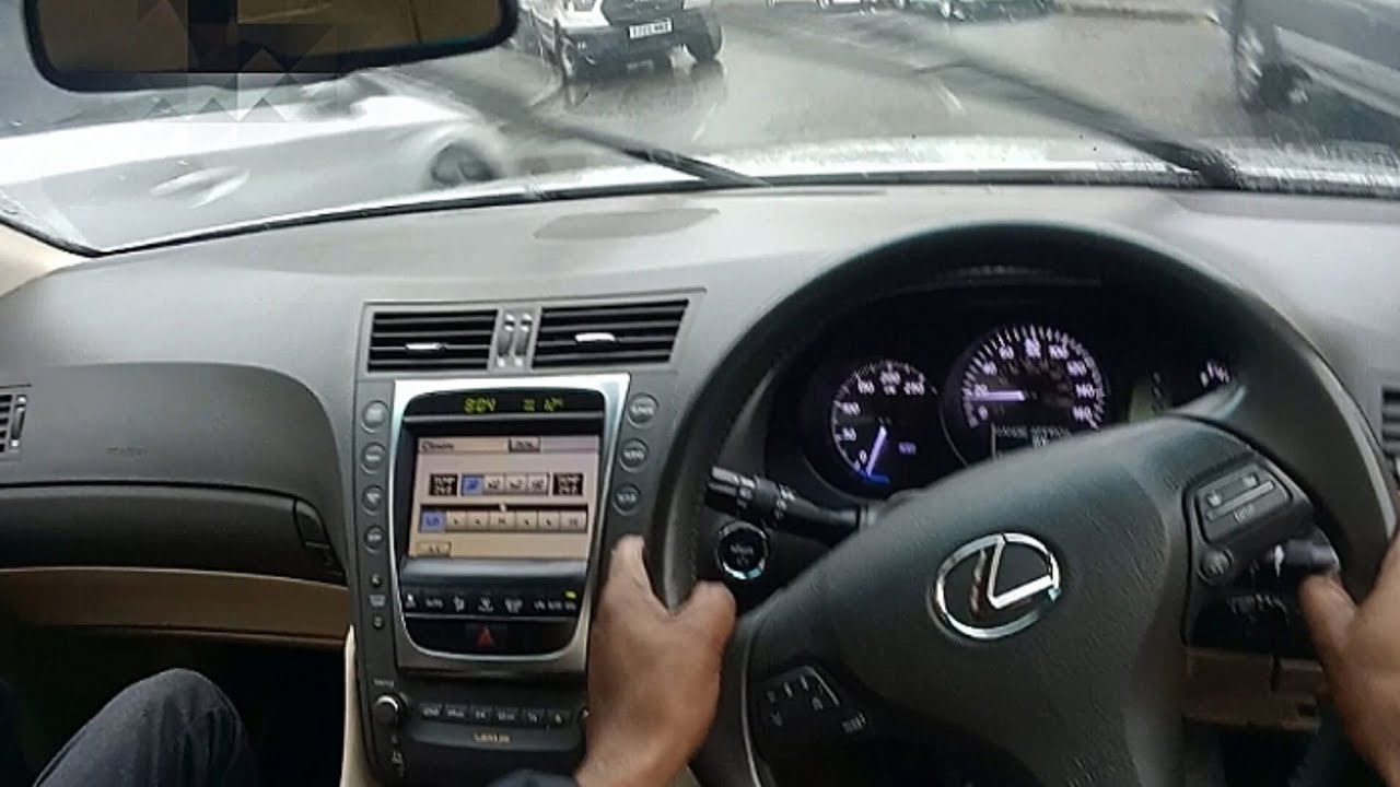 LEXUS GS450H CUTTING UP IN THE RAIN POV - YouTube