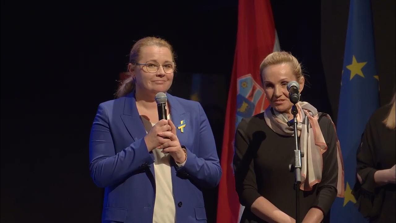 Plesom i glazbom za mlade ukrajinske umjetnike - YouTube