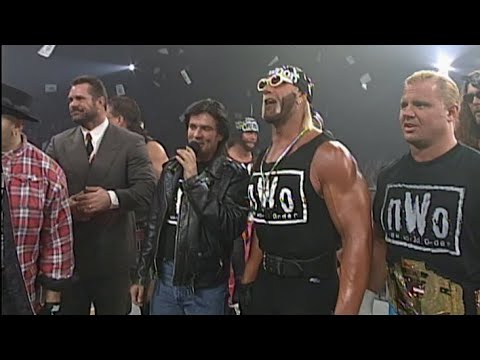 WCW Monday Nitro 12/22/97 Review - YouTube