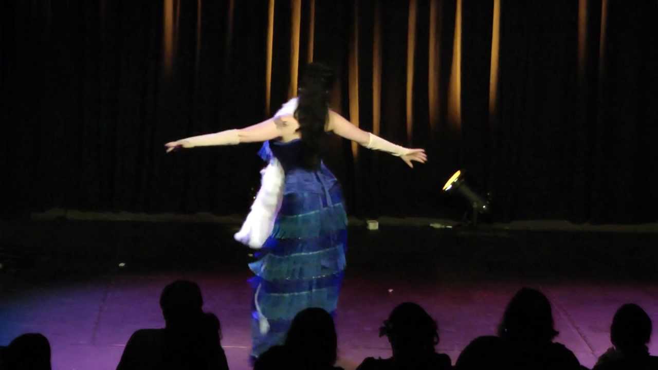 La Viola Vixen - Gypsy Rose Classic - YouTube