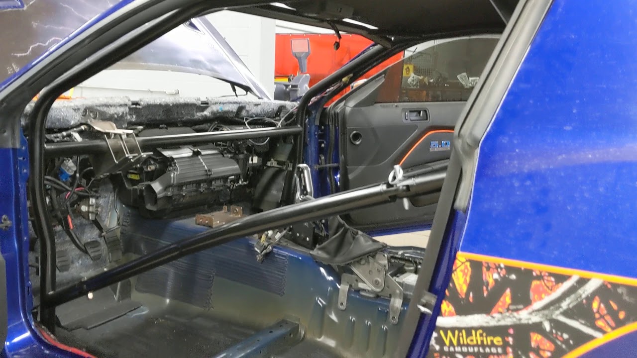 Fathouse Fabrications s197 roll cage install review - YouTube