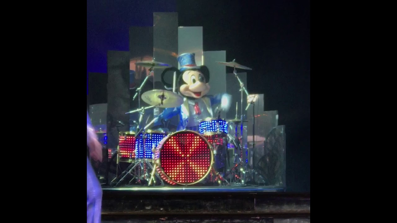 Mickey Mouse Plays the Drum - YouTube