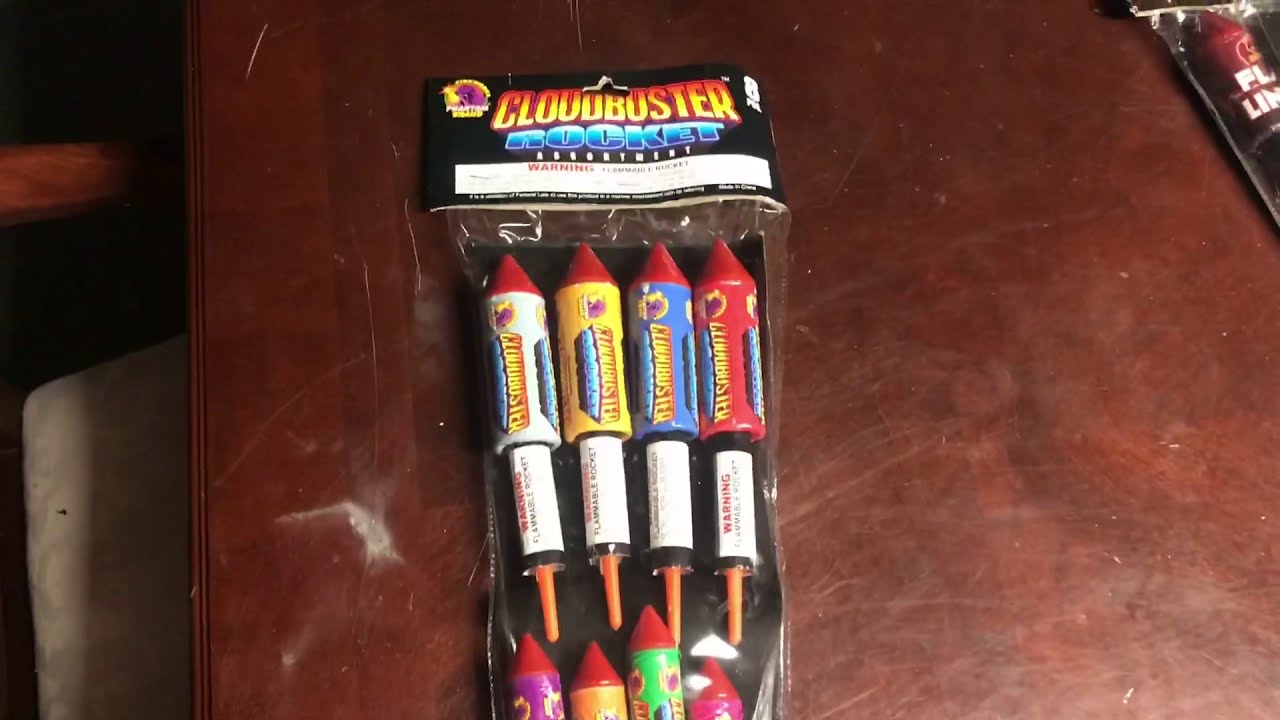 Cloudbuster Rocket assortment by phantom brand fireworks 🚀💥 - YouTube