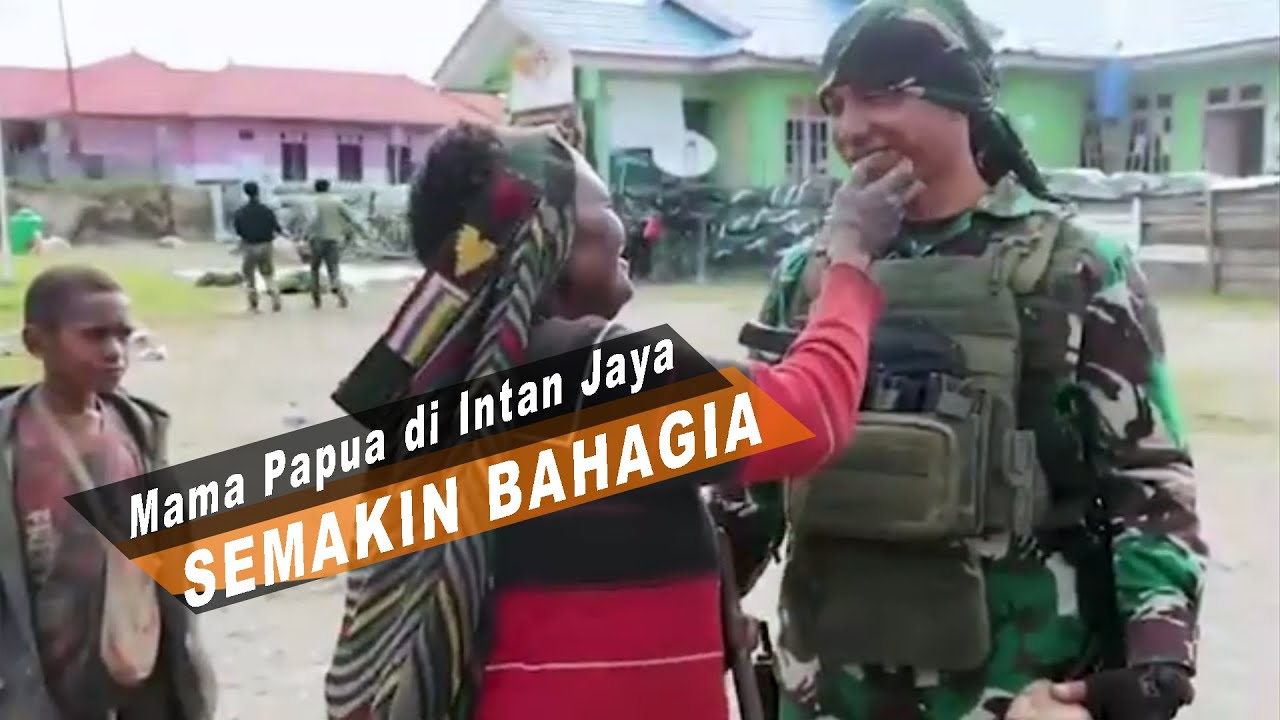 Mama Papua di Intan Jaya, semakin bahagia barang dagangannya diborong ...