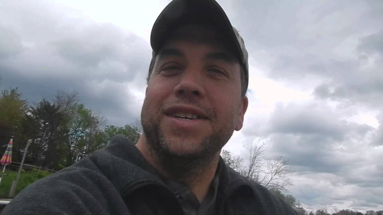Low Pressure Jig Fishing - YouTube