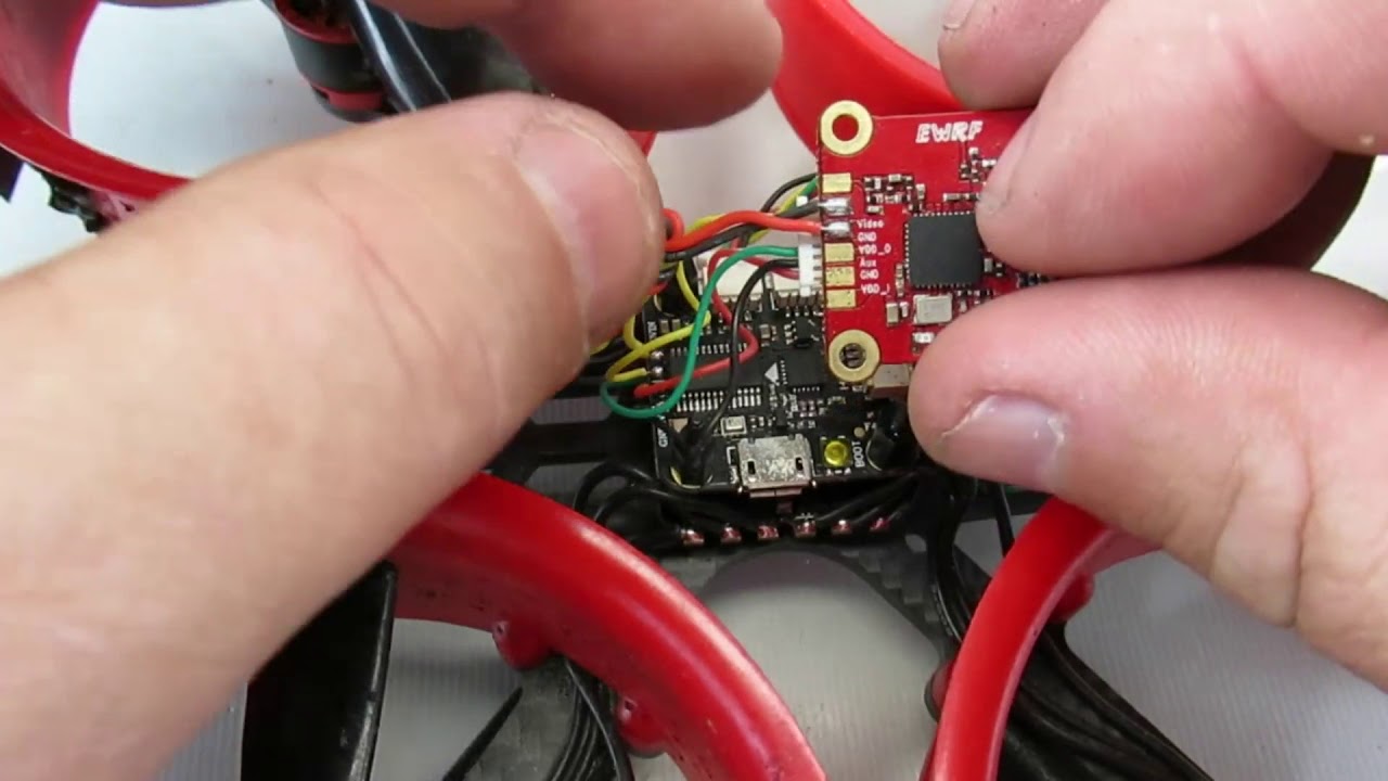 FPV Reptile Cloud 149 Cinewhoop | VTX swap-out fix | AKK FX3 - YouTube