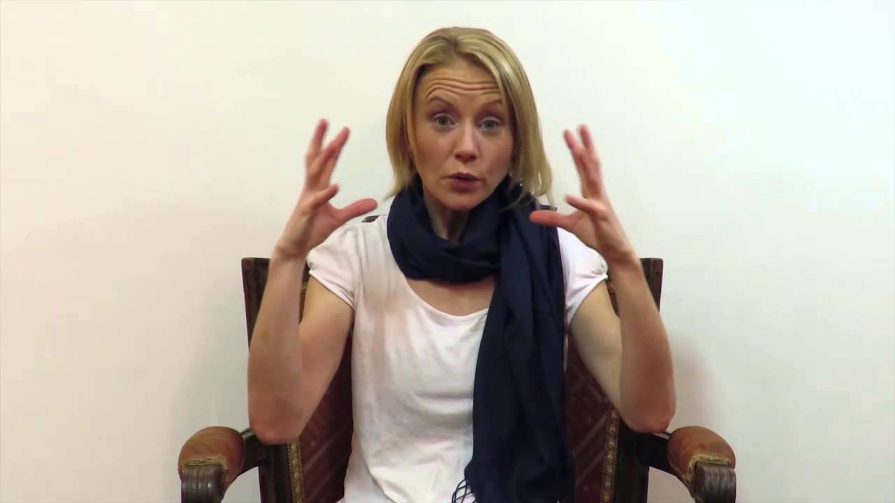 idolizing People - Life Review - YouTube