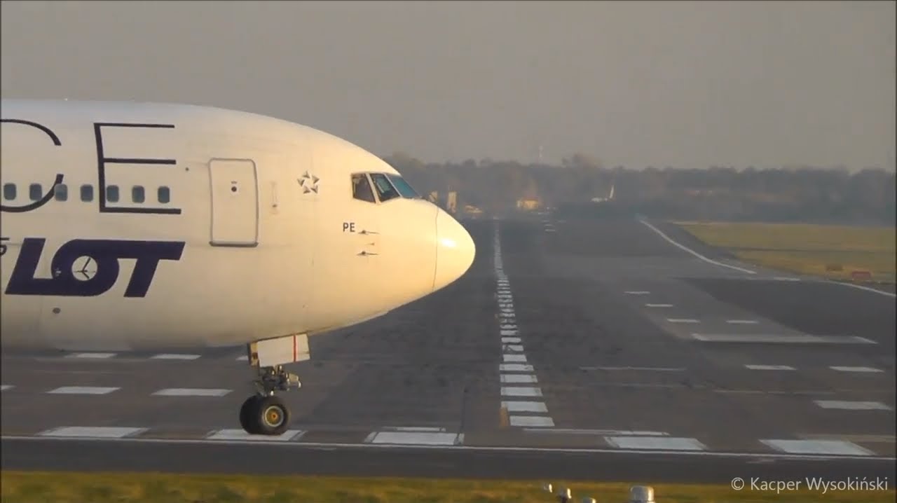 LOT Boeing 767 evening takeoff from Warsaw - YouTube