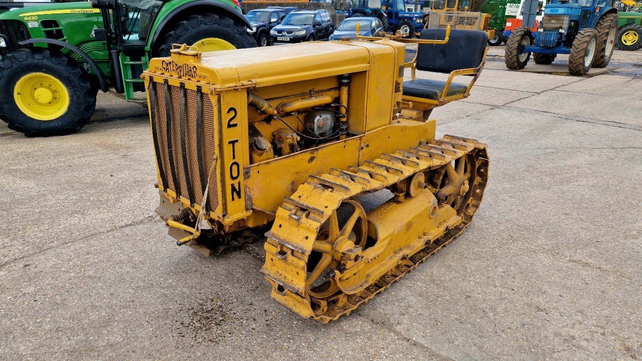 1928 Caterpillar 2 Ton - YouTube