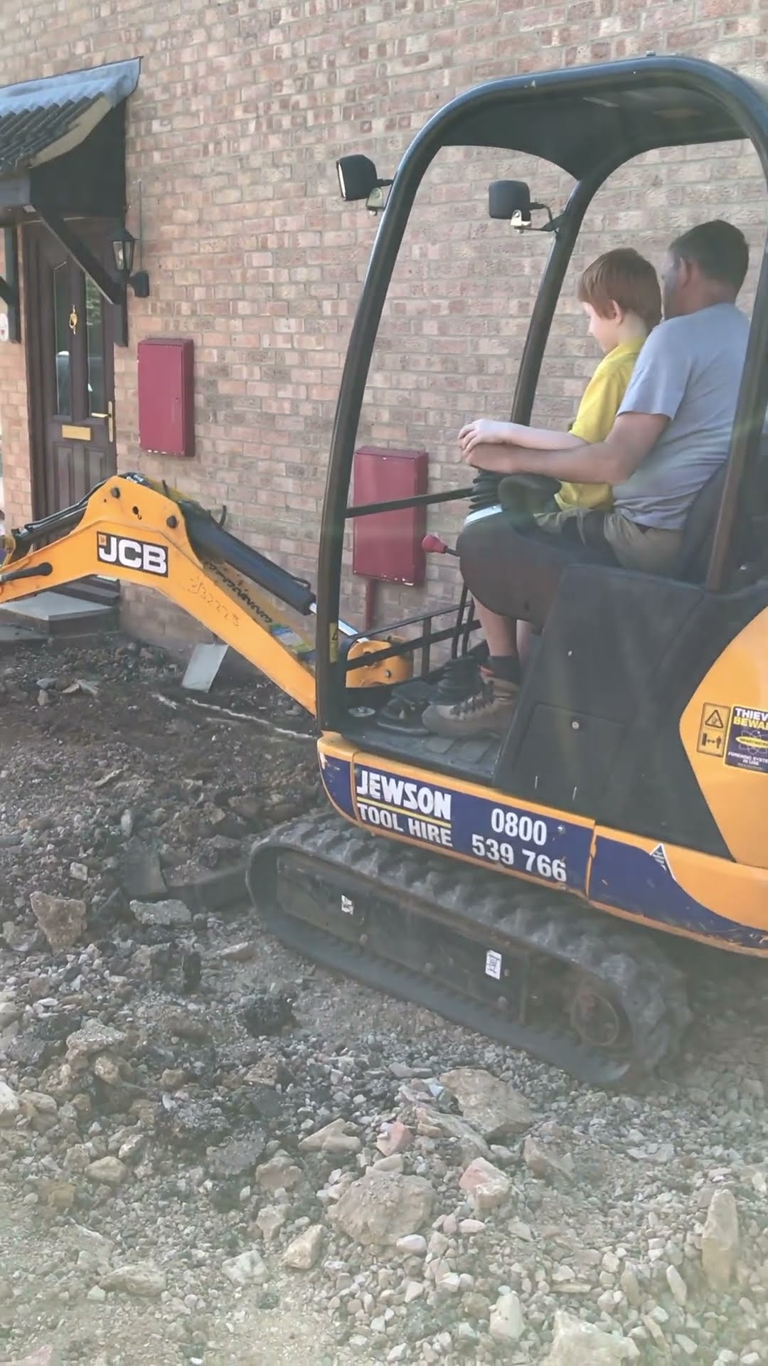 Digging | Jewson Tool Hire | mini Digger | Teaching Young To Drive ...
