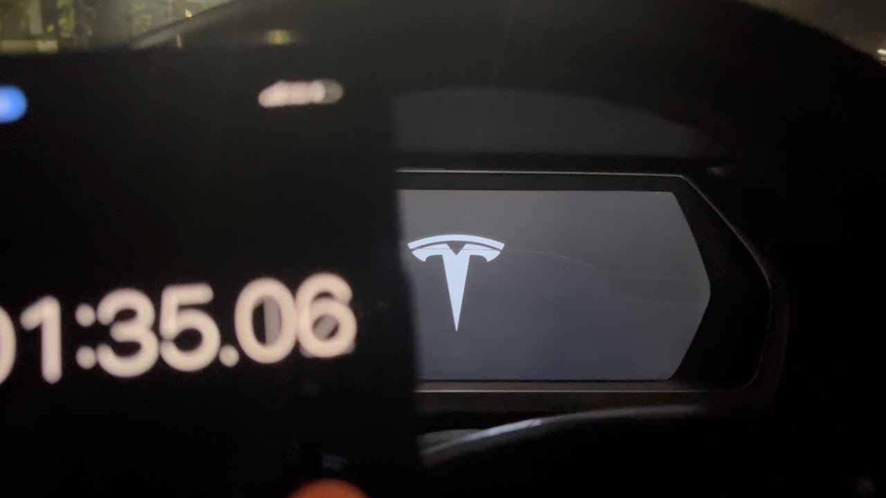 Black Instrument Cluster / Black Screen / Tesla Type S - YouTube