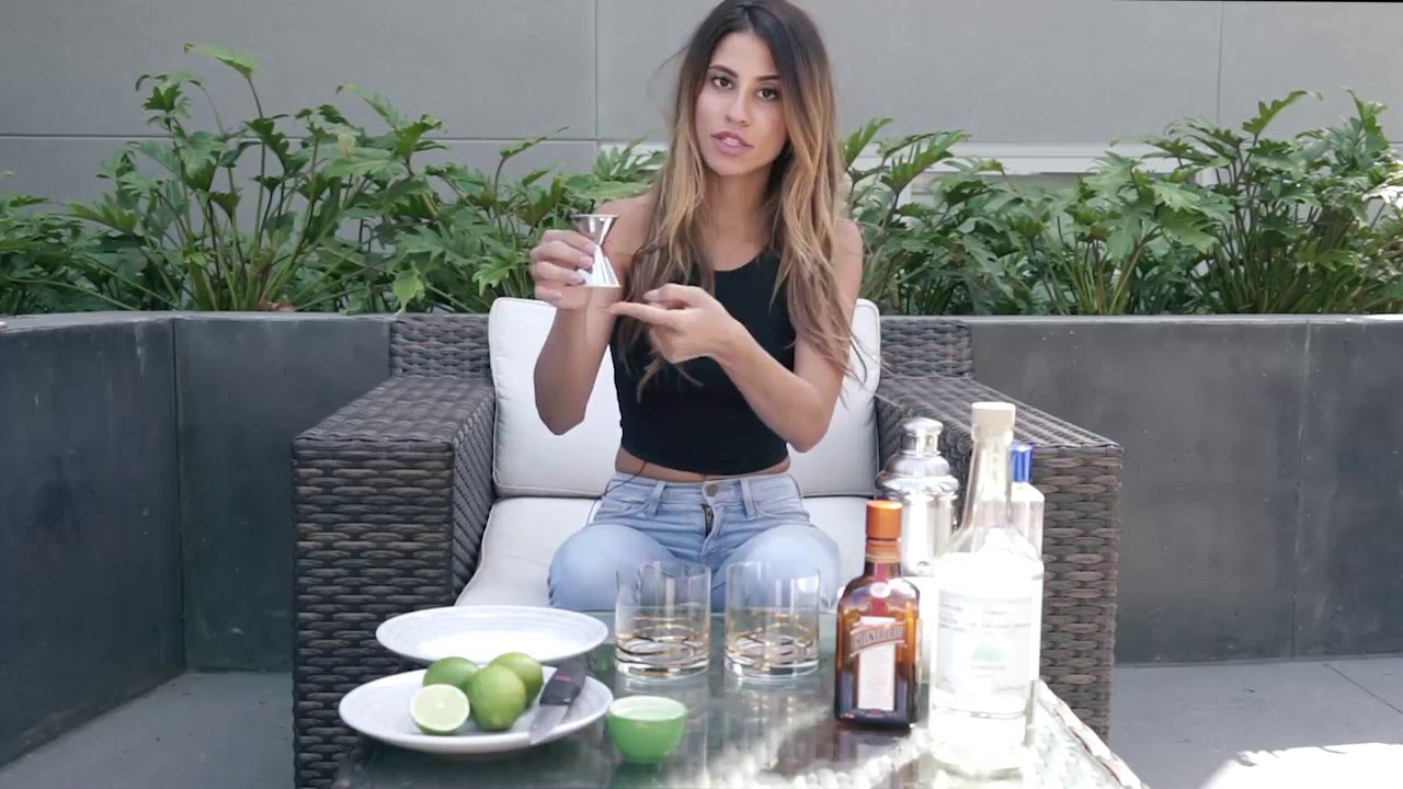 Model Naila Teaches You to Make a Classic Margarita in Less Than a ...