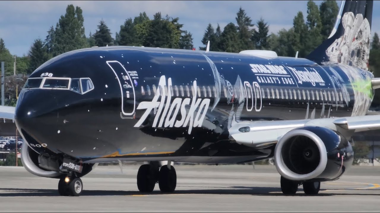 Alaska Airlines Star Wars Livery 4K - YouTube
