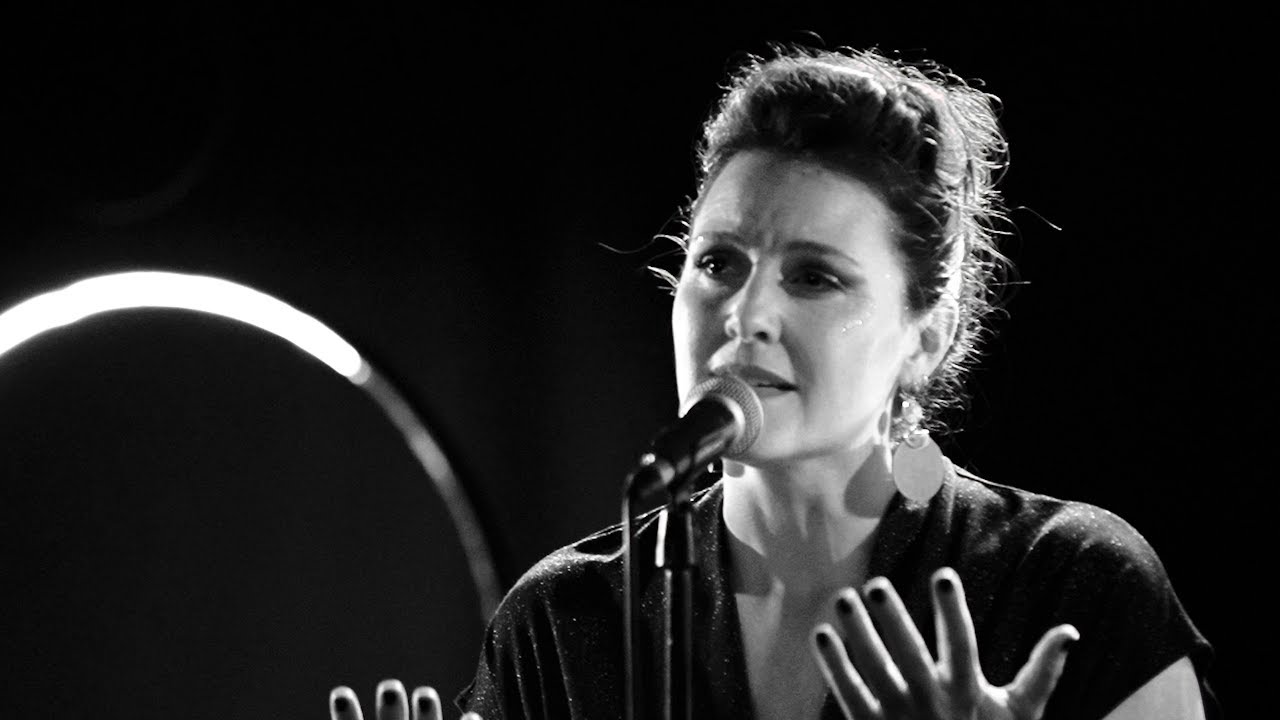 Robyn Bennett - Je Vais Survivre (Live at the New Morning, Paris) - YouTube