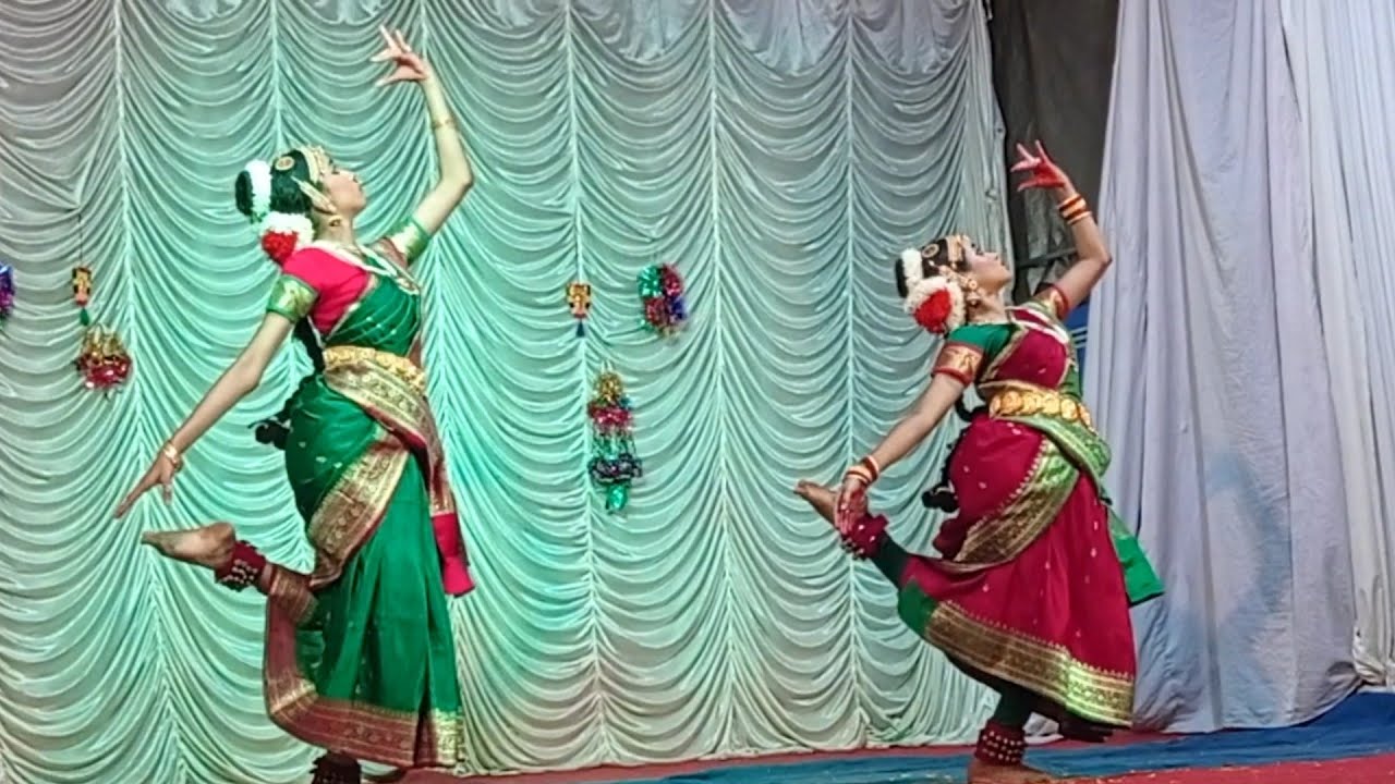 Bho Shambo dance 🙏🙏 by Thejuz & Maluz at Nedumparambhath Baghavathi ...