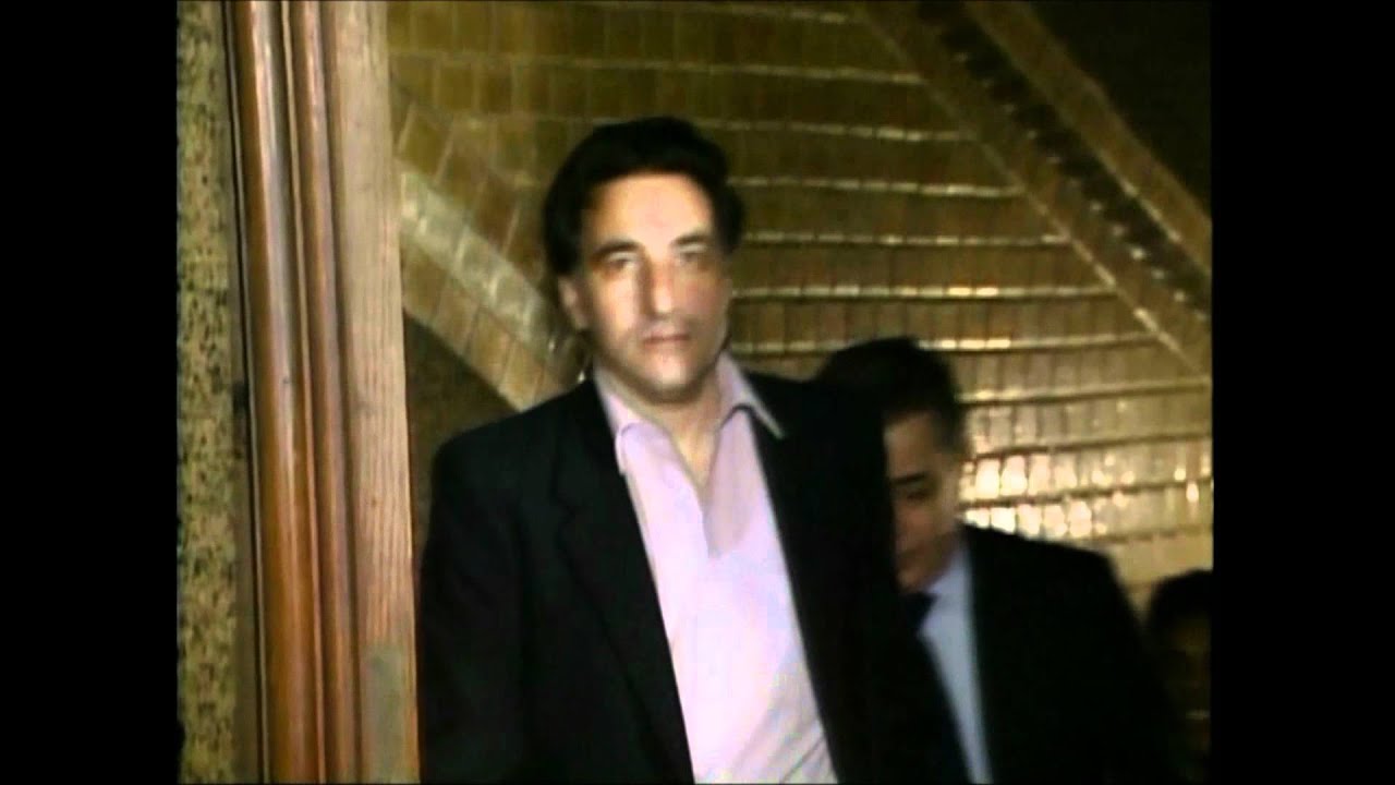 Nicodemo Scarfo & Joe Ligambi being led handcuffed to court - YouTube
