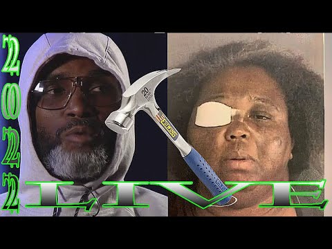 Woman Hits Bus Driver With A Hammer - YouTube